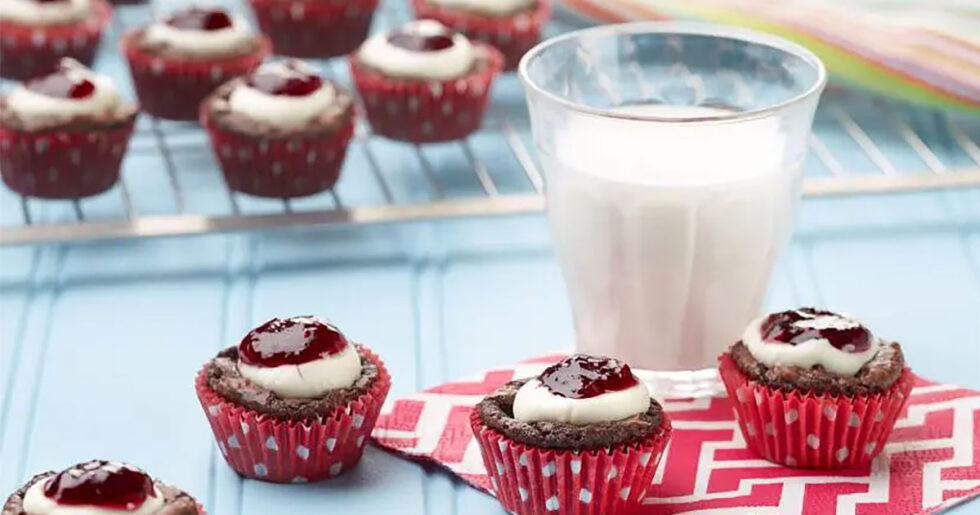 Cooking With Kids: Fun and Easy Recipes to Cook with Your Kiddos